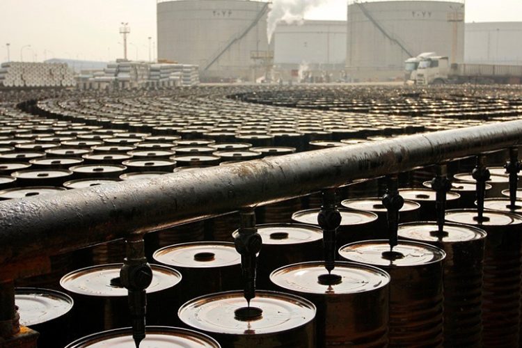 What is Bitumastic: Uses, Specifications, and Application